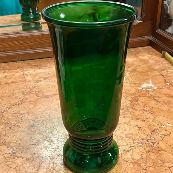 Vintage | Accents | Napco Emerald Green Glass Vase | Poshmark